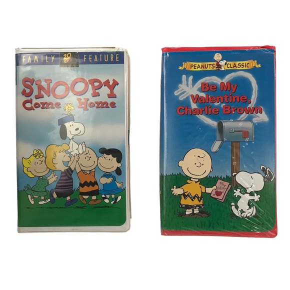Media Snoopy Charlie Brown Vhs Movies Bundle Poshmark